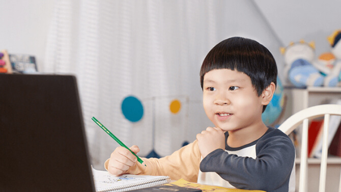 연혁 - CREVERSE Story | 크레버스